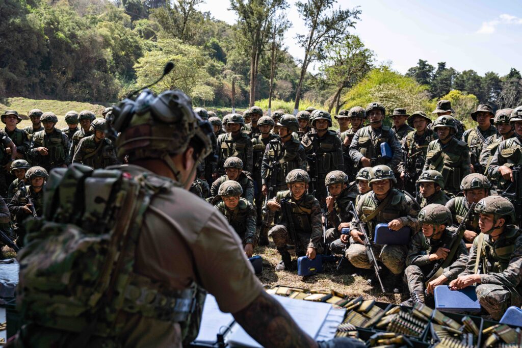Mexico's President Invites U.S. Army's 7th Special Forces Group to ...