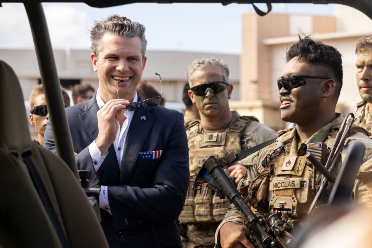 US Defense Secretary Orders 20% Reduction in Senior Military Ranks – SOFX