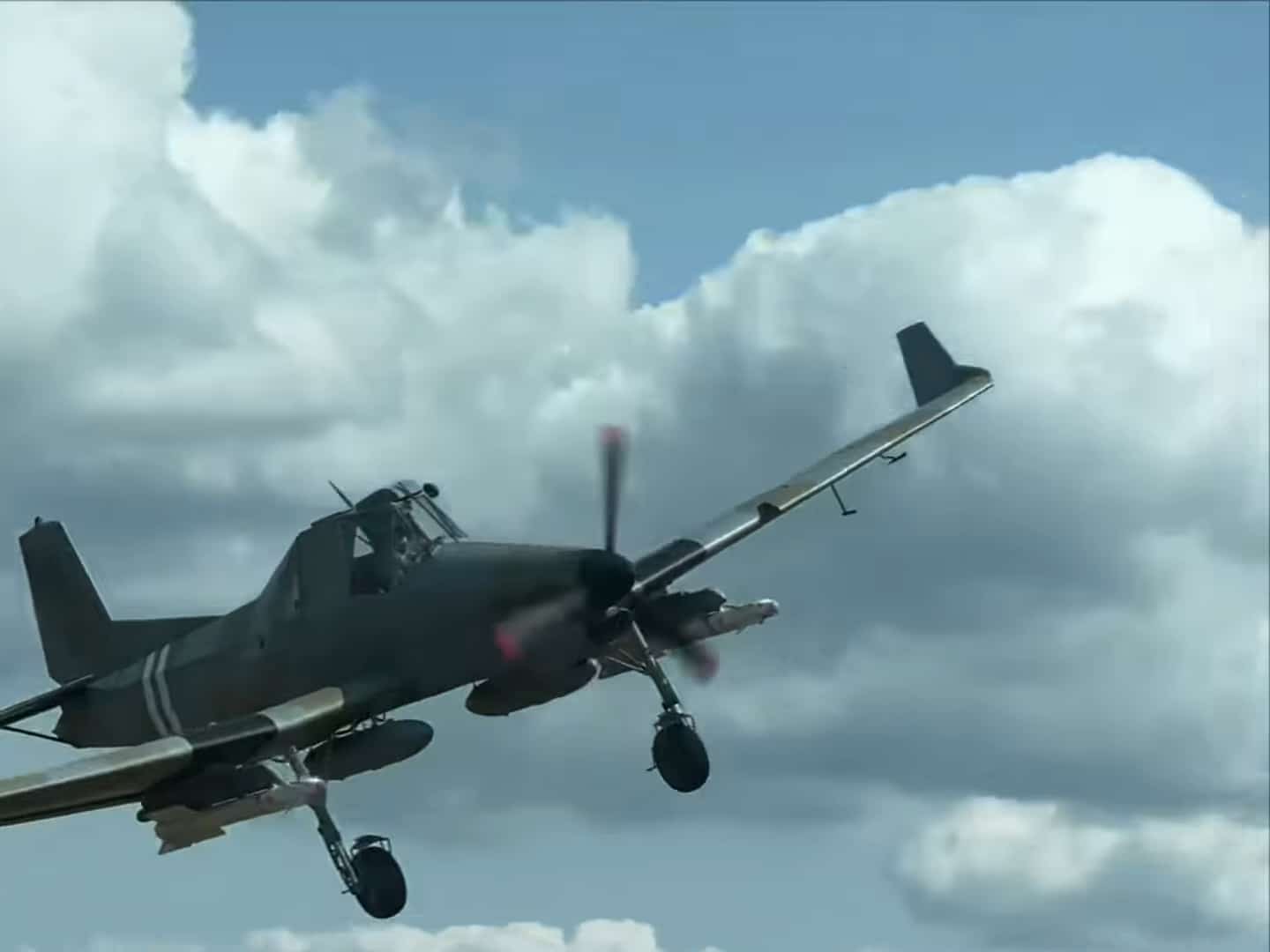 Ukraine Converts Crop Duster into Missile-Armed Drone Interceptor – SOFX