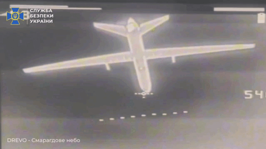Ukraine’s FPV Drone Hits Russian Orion UAV for the First Time – SOFX
