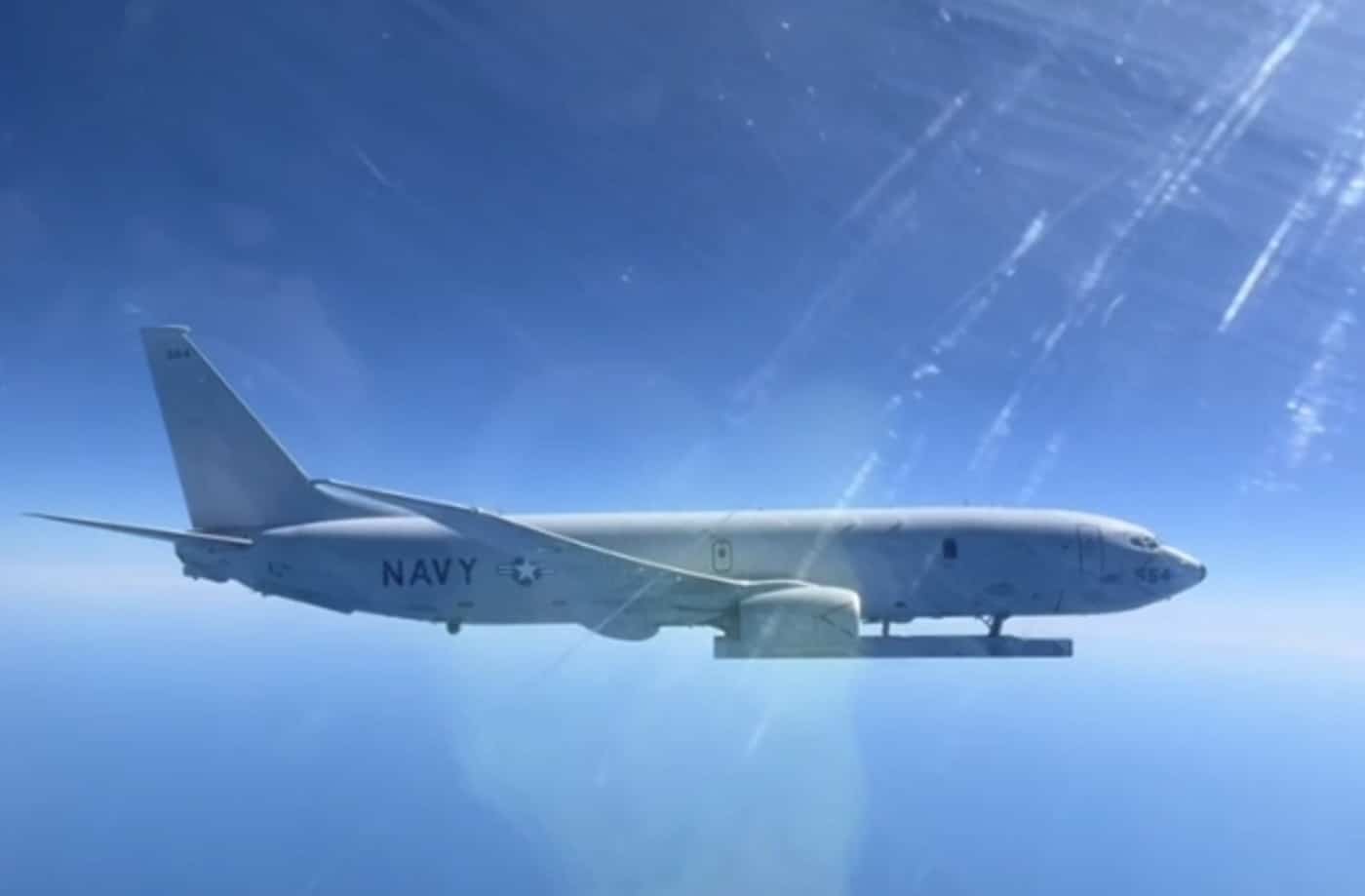 Footage Shows Russian Jets Intercepting US Navy P-8A Poseidon Over ...