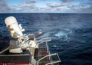 Raytheon Wins $205 Million Navy Contract to Upgrade Phalanx Weapon ...