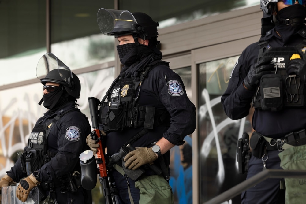 Dallas ICE Office Shooting Leaves One Detainee Dead – SOFX