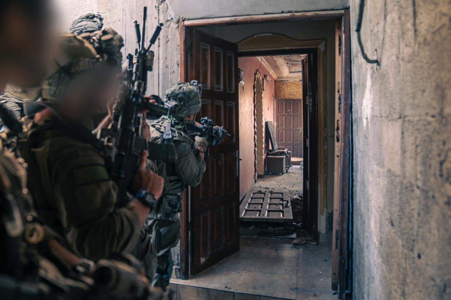 IDF Issues Final Evacuation Call as Gaza City Encirclement Nears ...