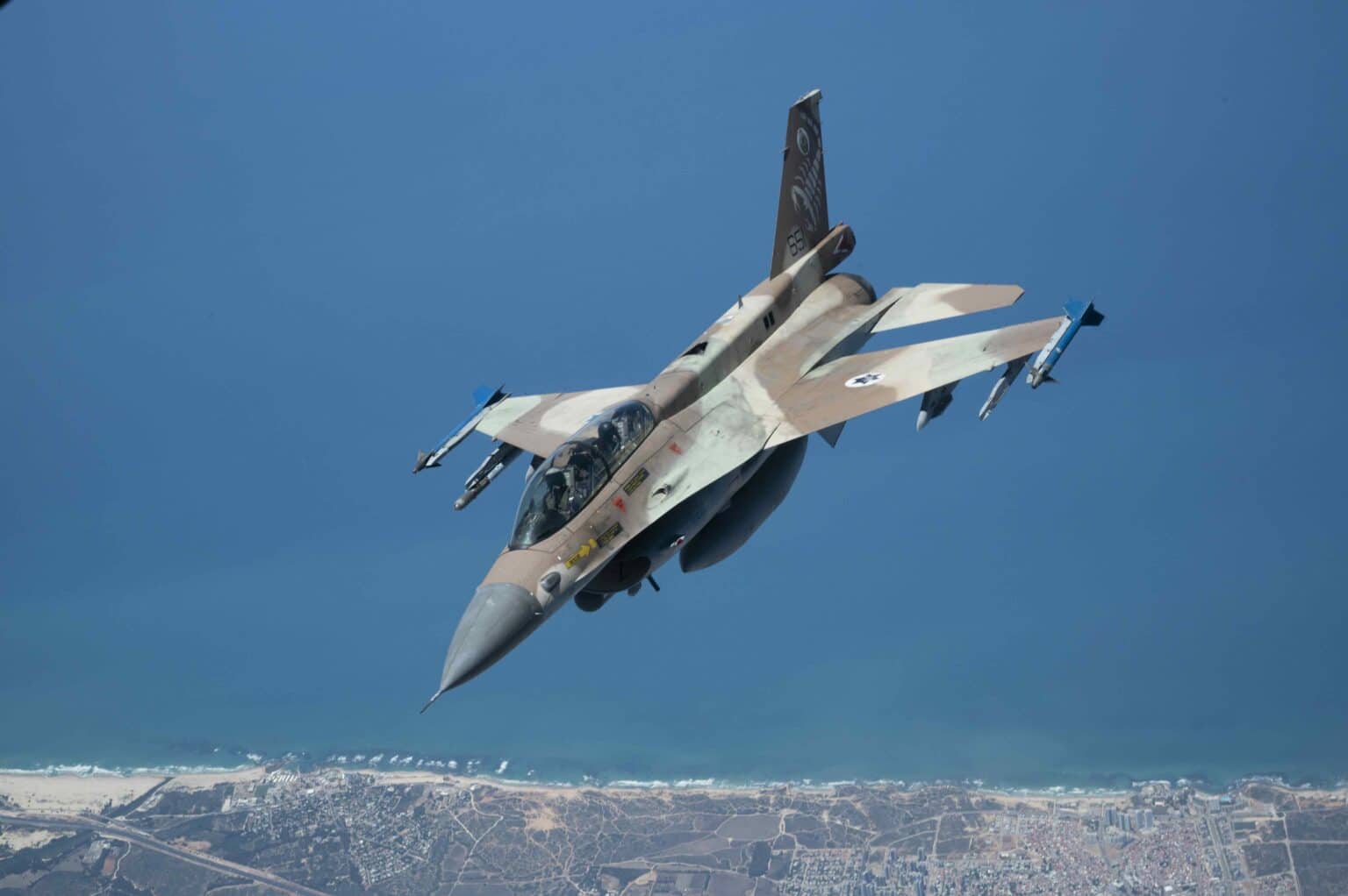 Israel Strikes Hezbollah Radwan Training Compound, Weapons Depots ...