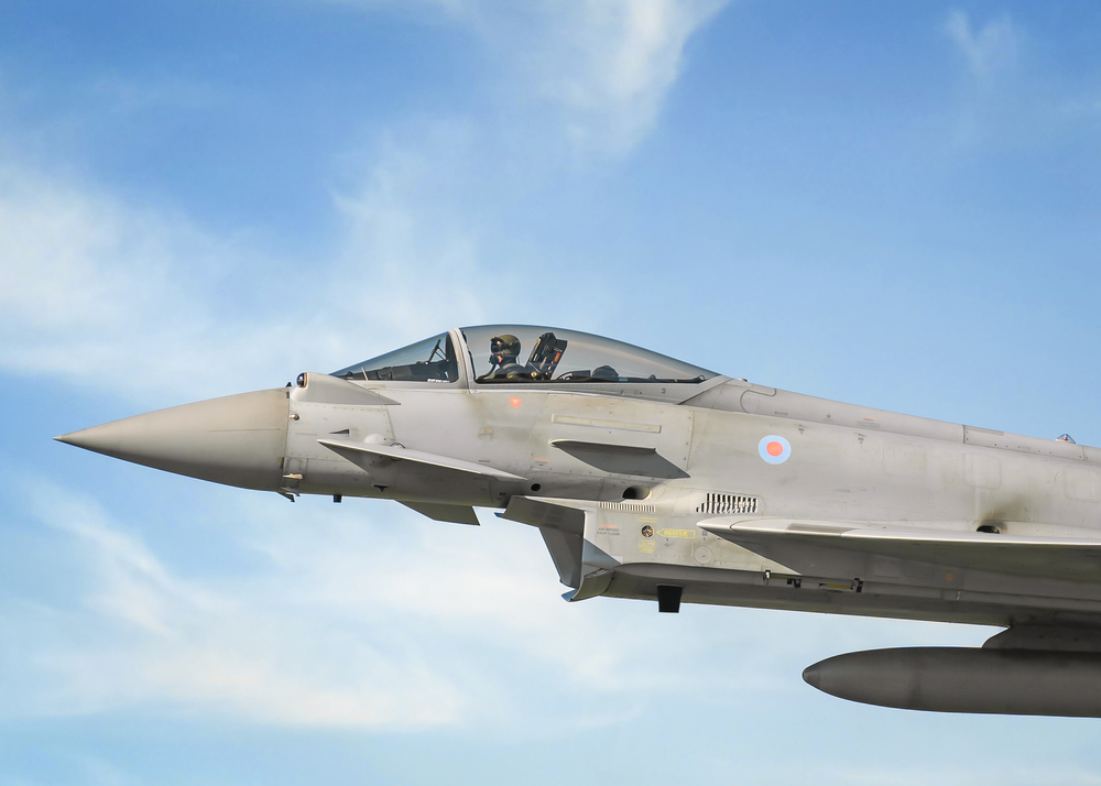 British, French Jets Target ISIS Weapons Facility in Syria – SOFX