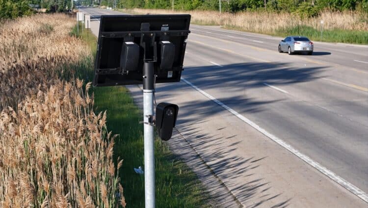 New Map Tool Helps Drivers Dodge License Plate Cameras and Bluetooth ...
